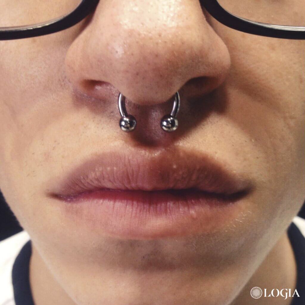 Piercing Septum, significado y cómo curarlo | Logia Tattoo Barcelona Piercing Septum, significado y cómo curarlo | Logia Tattoo Barcelona